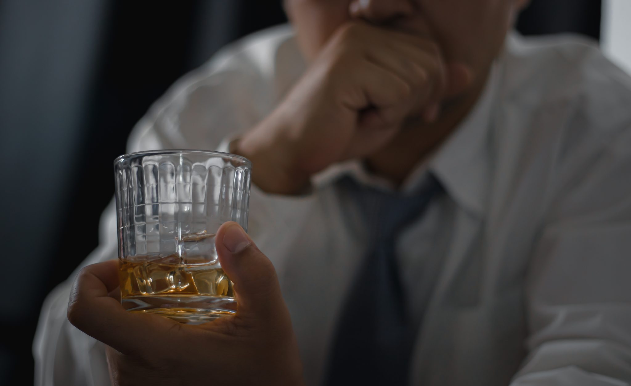Understanding the risks: GLP-1 medications and alcohol - Bmi Doctors